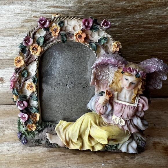 Unbranded | Accents | Vintage Ornate 3d Angel Resin Picture Frame 4 ...